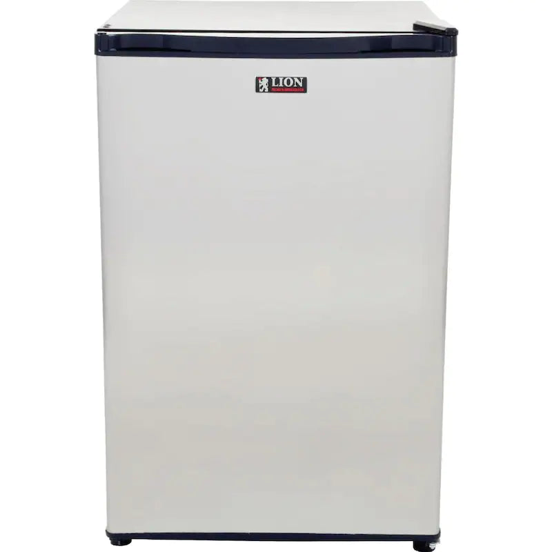 Lion 20-Inch 4.5 Cu. Ft. Compact Refrigerator With Recessed Handle ...